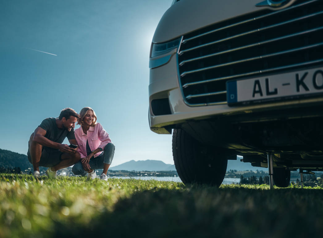 Lightweight chassis and accessories for motorhomes | AL-KO